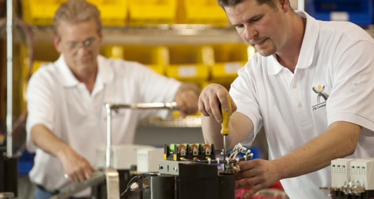 Material Handling OEM Control Panels | PSI Power & Control